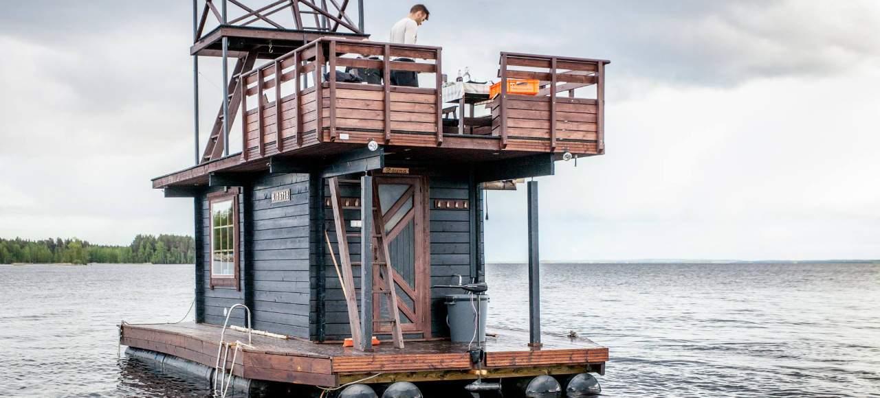This Multi-Level Sauna Raft Lets You Live Out Your Nordic Holiday ...