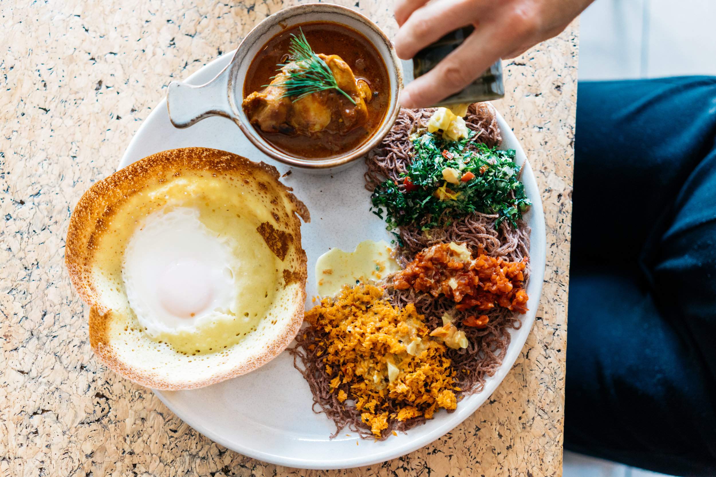 Healthy(ish) Brunch Dishes to Make You Feel Human Again After a Night ...